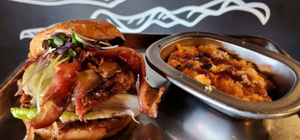 Specials - Sammy's Craft Burgers & Beers